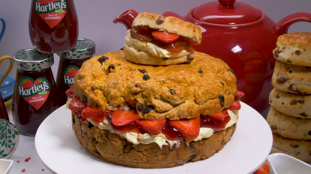 Giant Scone - Planet Food